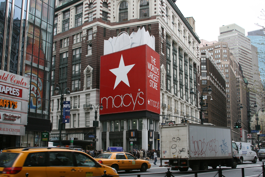PayPal inks Macy's deal in fight to take over in-store transactions ...
