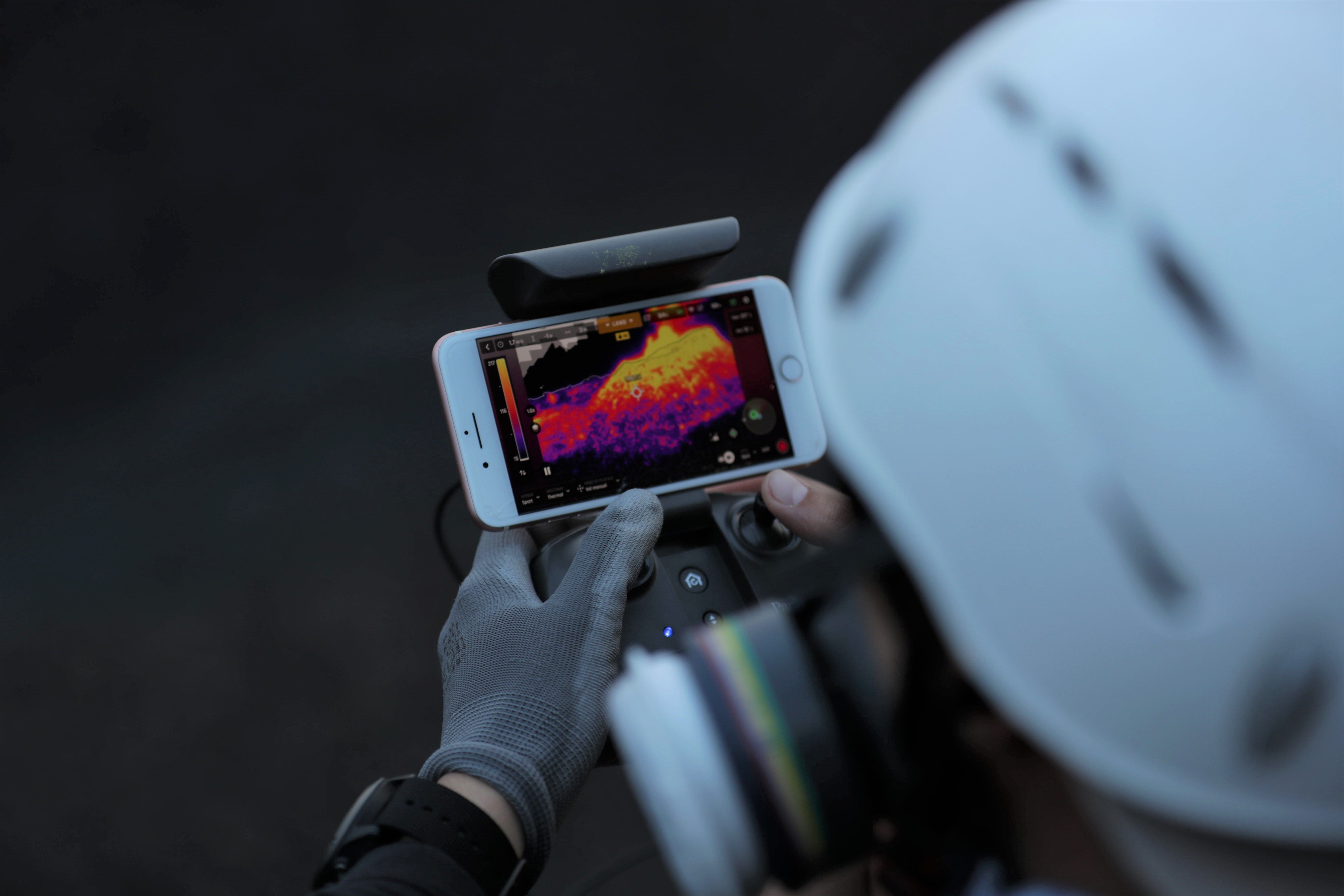 Parrot's Anafi Thermal is a $1,900 drone for rescuers, architects, and ...